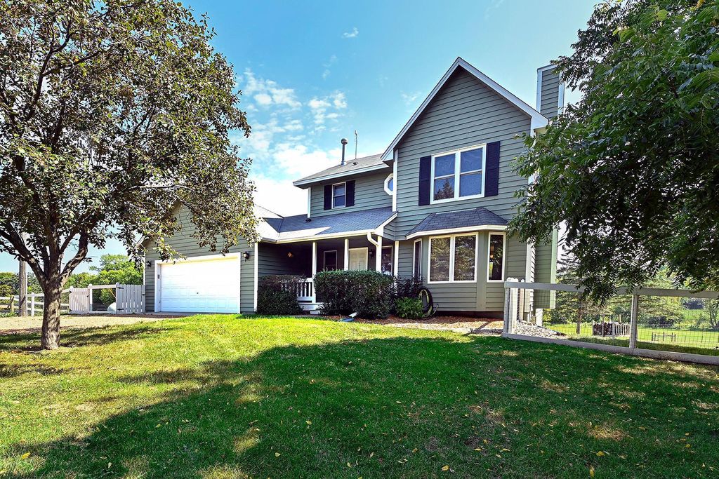 2510 County Road 92 N, Maple Plain, MN 55359 | Trulia