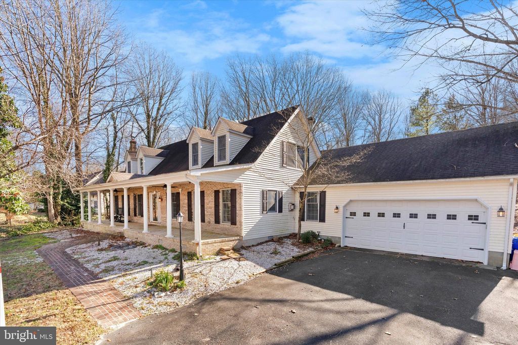 722 Abbotts Pond Rd, Greenwood, DE 19950 - See Est. Value, Schools & More