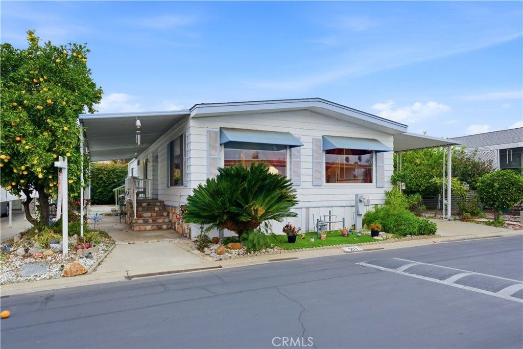 1245 W Cienega Ave #211, San Dimas, CA 91773 | MLS# CV25273740 | Trulia