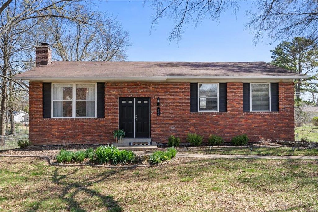 205 Mar El Ct, Ballwin, MO 63011 - See Est. Value, Schools & More