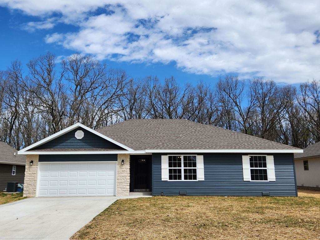 1371 Wallis Avenue, Marshfield, MO 65706 | MLS# 60265330 | Trulia