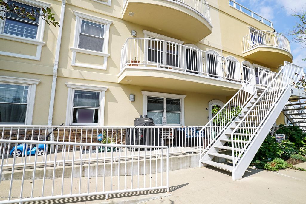 183 Beach 100th St #6A, Rockaway Park, NY 11694 - See Est. Value ...