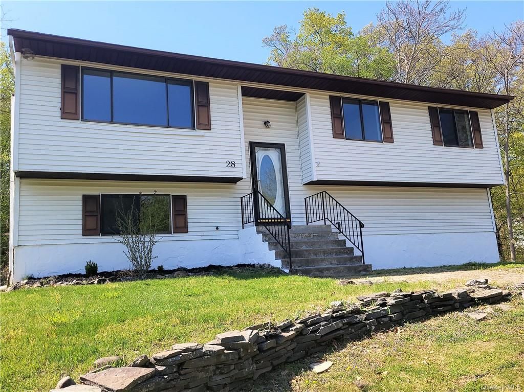 28 Raker Road, Poughkeepsie, NY 12603 | Trulia