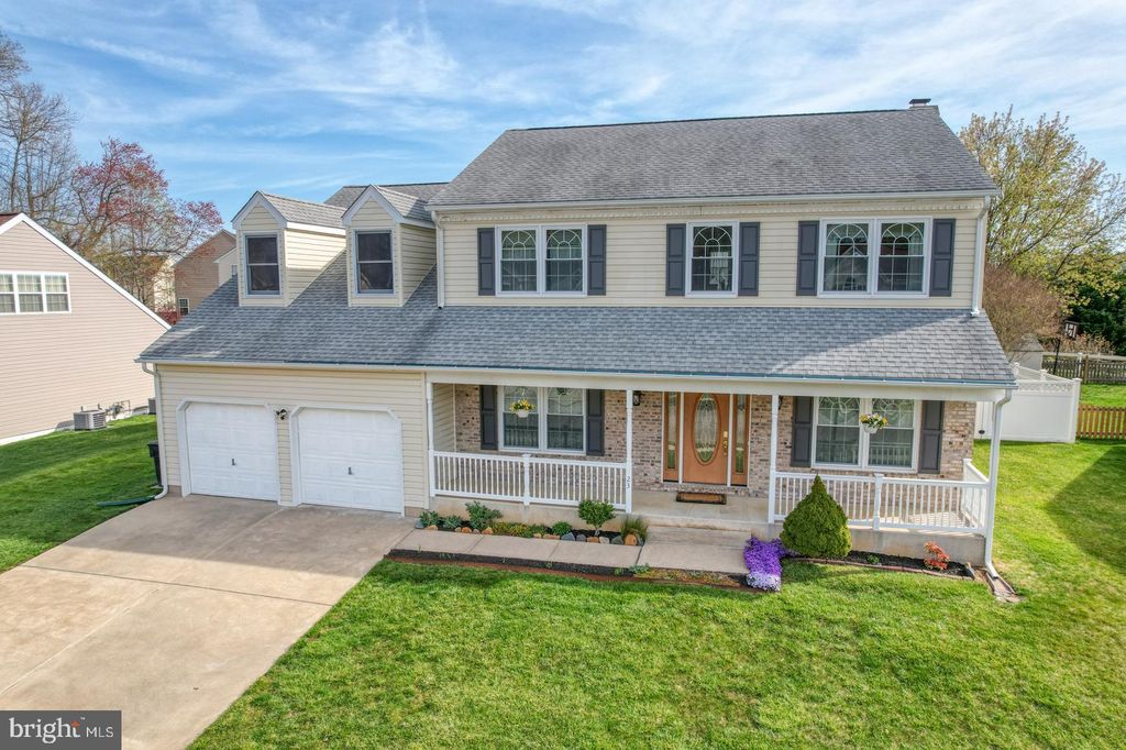 23 Pin Oak Dr, Dover, DE 19904 - See Est. Value, Schools & More
