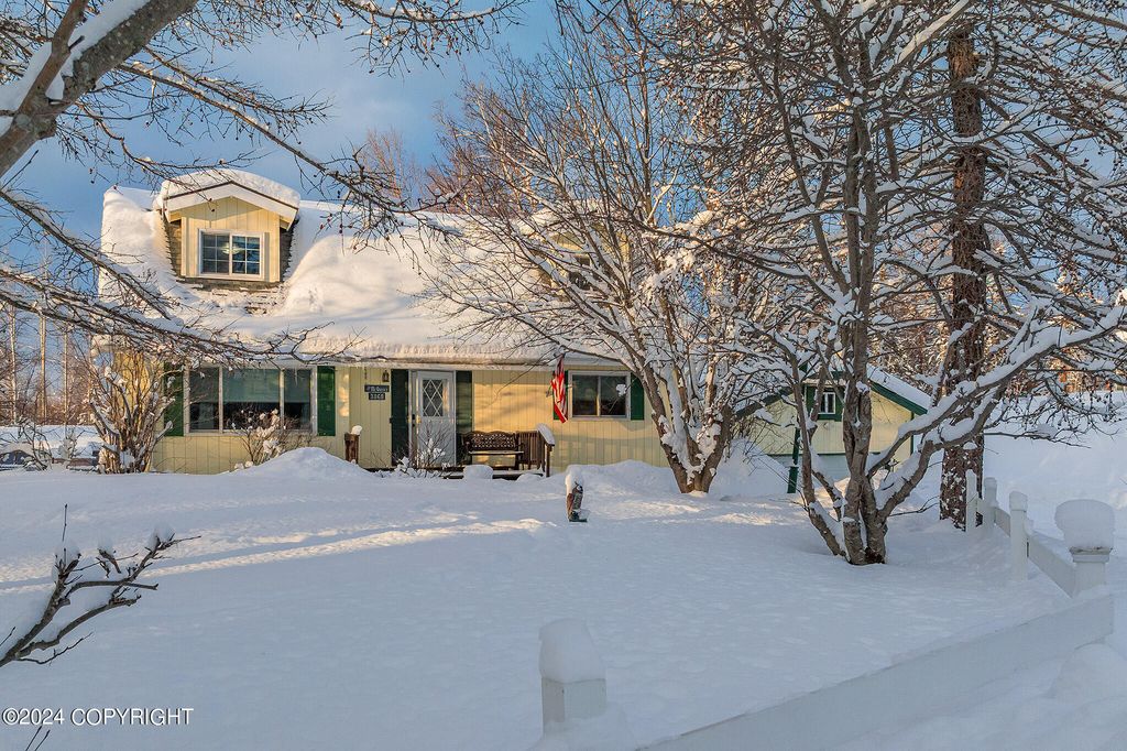 3860 N Grey Wolf Cir, Wasilla, AK 99654 - See Est. Value, Schools & More