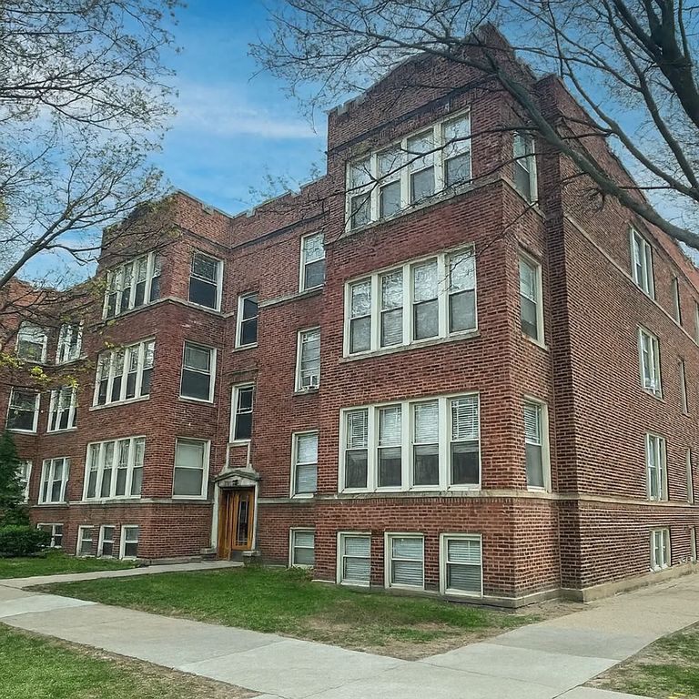 2139 W Lunt Ave #6975-2, Chicago, IL 60645 - See Est. Value, Schools & More