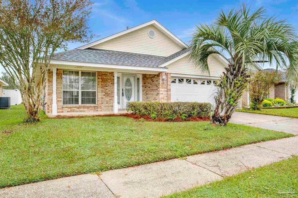 22 Easton St, Cantonment, FL 32533 - See Est. Value, Schools & More