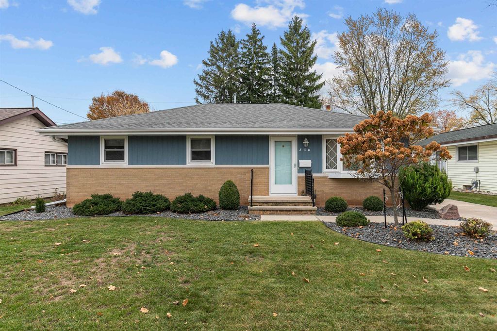 830 S Christine St, Appleton, WI 54915 - See Est. Value, Schools & More