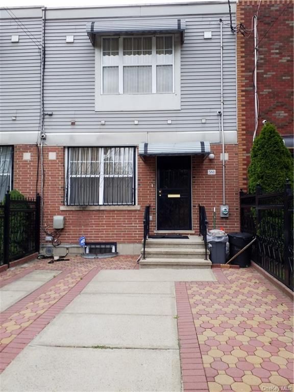 581 Snediker Avenue, Brooklyn, NY 11207 | Trulia