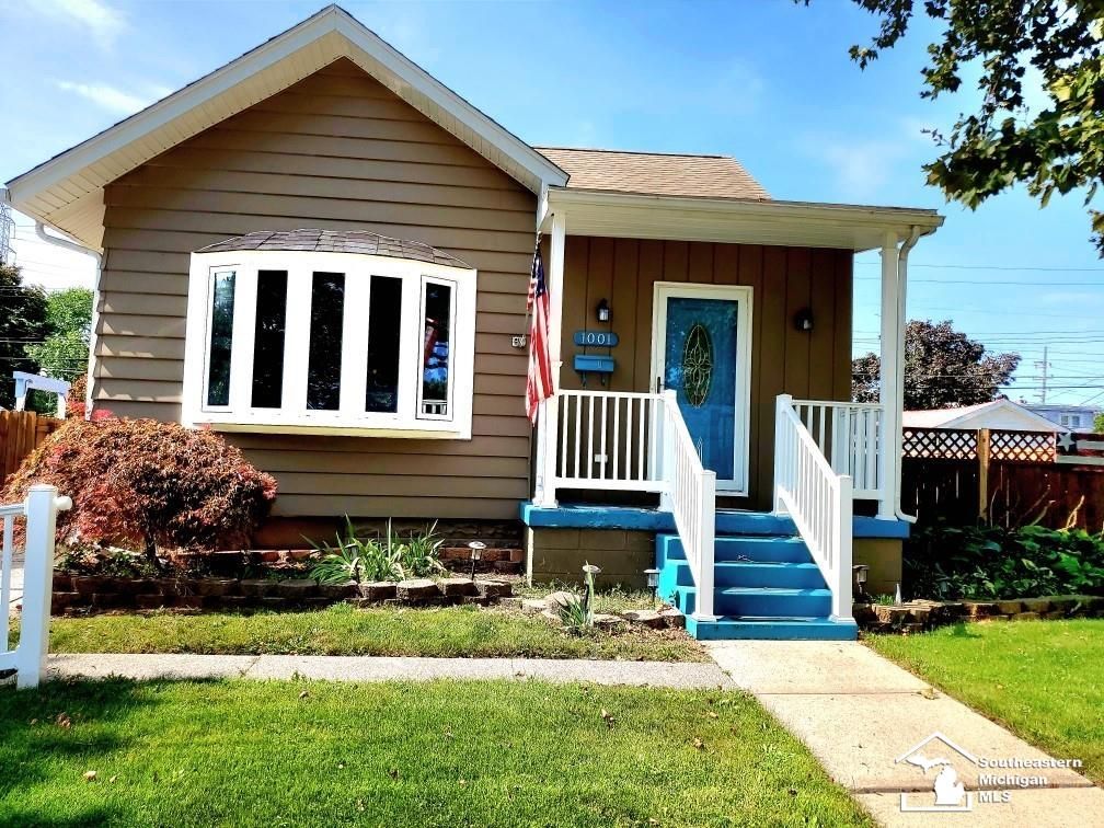 1001 Michigan Ave, Monroe, MI 48162 - See Est. Value, Schools & More