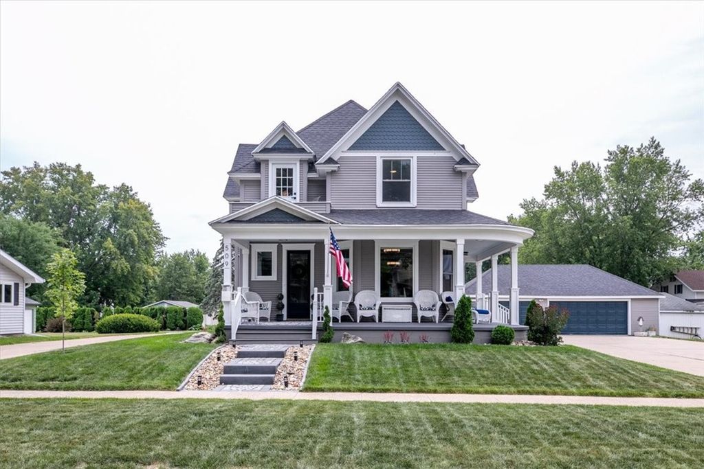 509 Liberty St, Pella, IA 50219 - See Est. Value, Schools & More