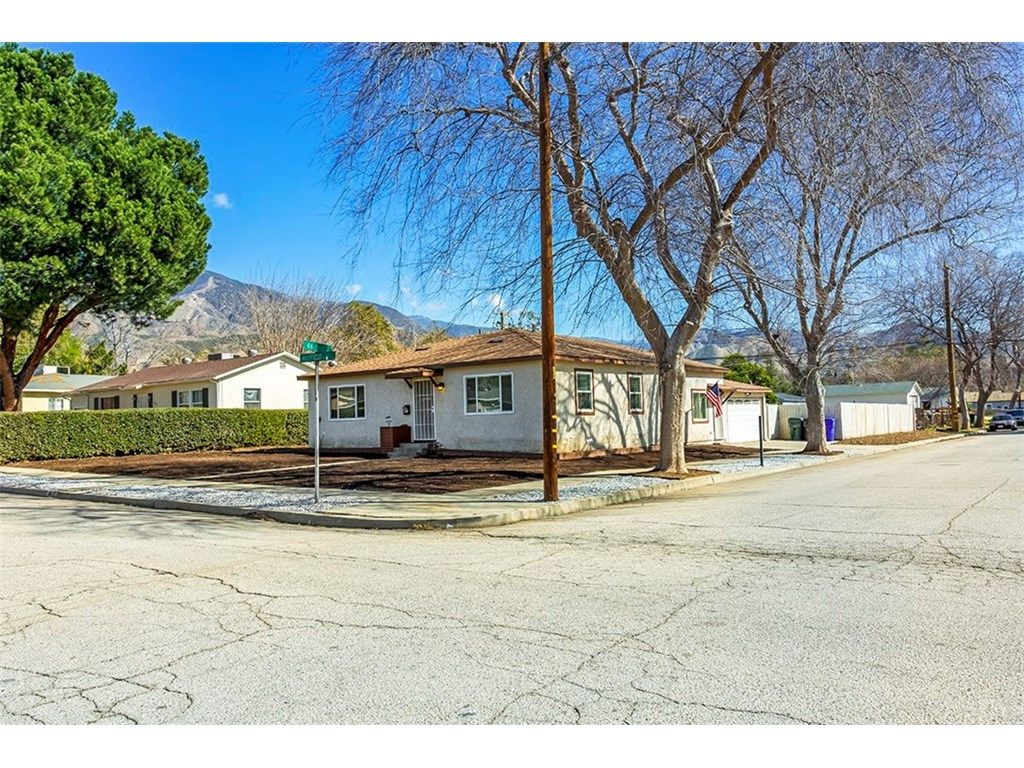 4617 N Mayfield Ave, San Bernardino, CA 92407 - See Est. Value, Schools ...
