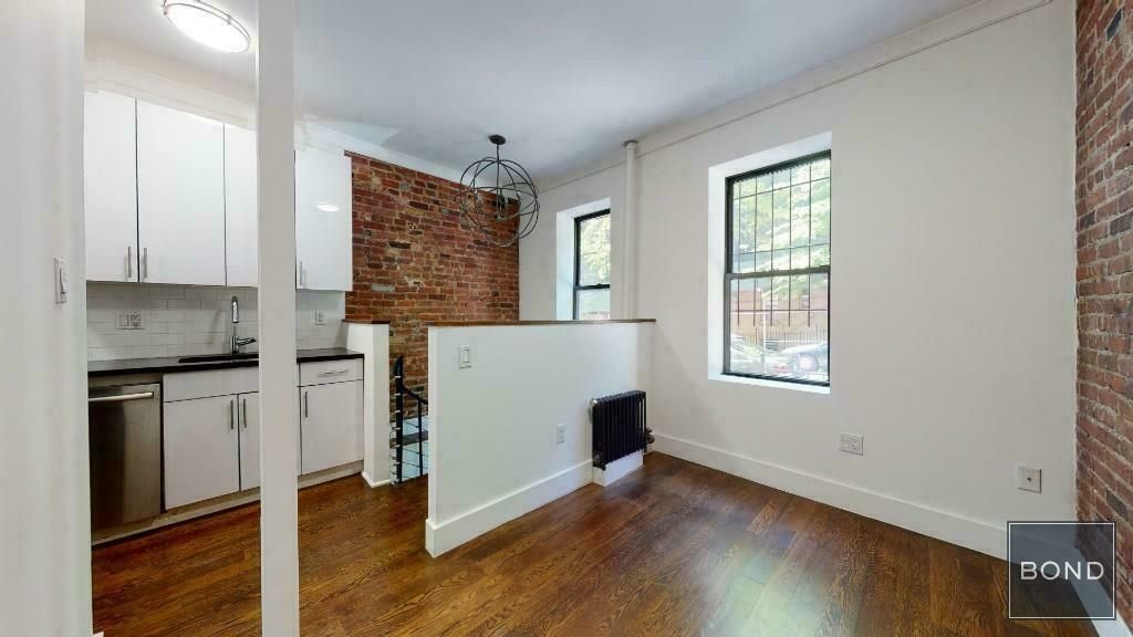 425 E 65th St #2, New York, NY 10065 - See Est. Value, Schools & More