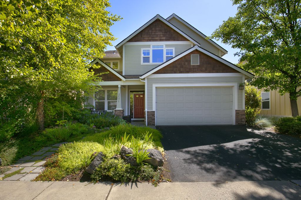 20475 Karch Dr, Bend, OR 97702 - See Est. Value, Schools & More