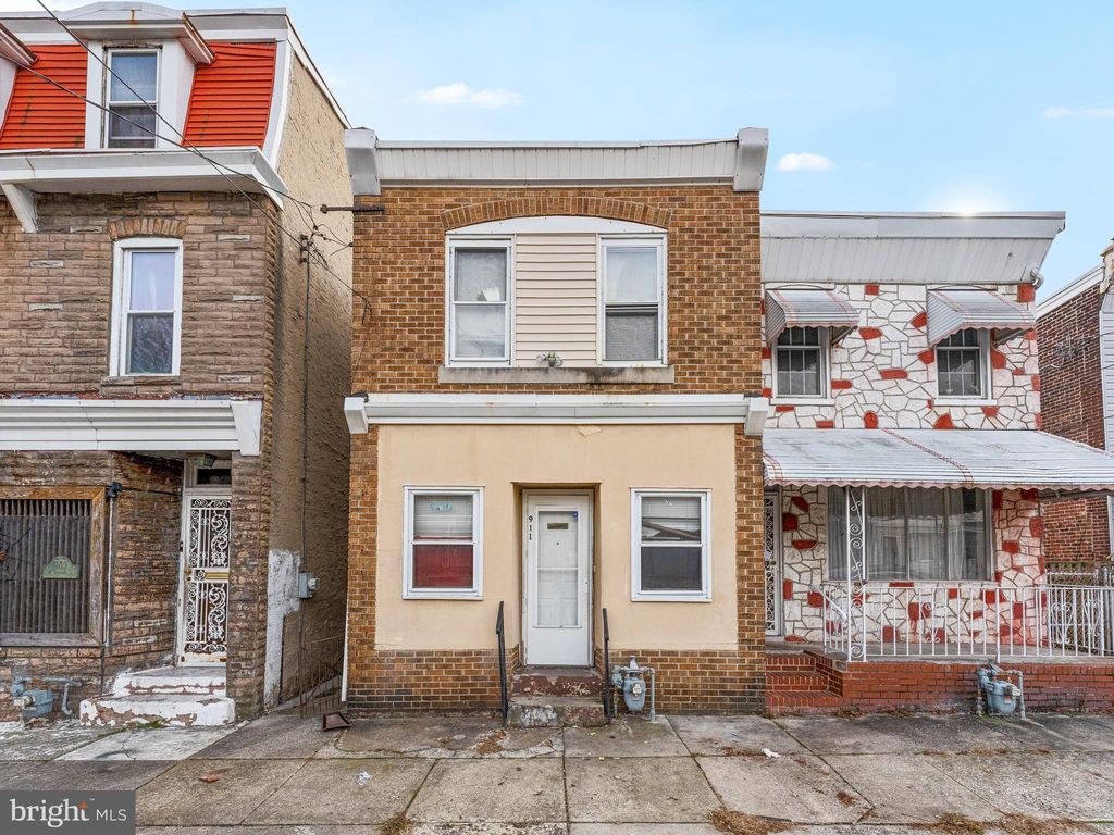 911 W 7th St, Chester, PA 19013 - See Est. Value, Schools & More