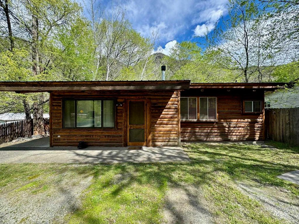 1116 N Main St, Riggins, ID 83549 - See Est. Value, Schools & More