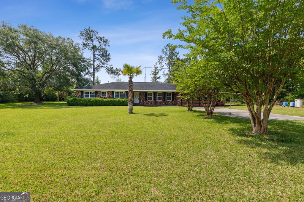 27200 US Highway 17, Waverly, GA 31565 - See Est. Value, Schools & More