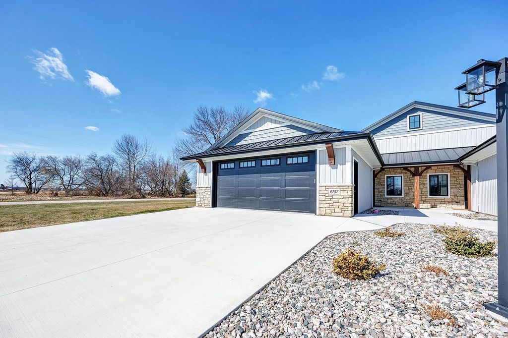 2757 County Rd, Ee Abrams, WI 54101 | MLS# 50289222 | Trulia