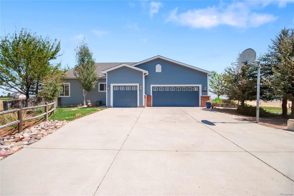 16496 Beebe Draw Farms Pkwy, Platteville, CO 80651 - See Est. Value ...