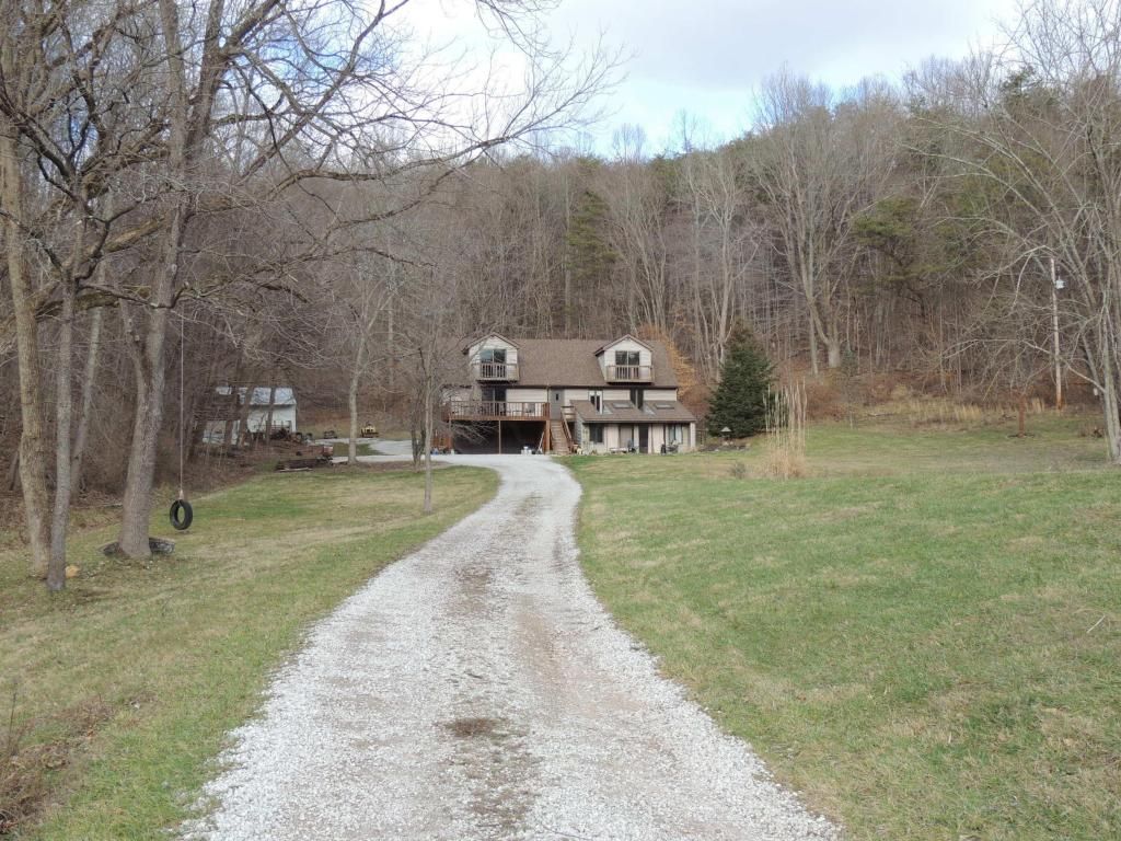 5565 Hansley Rd, Sugar Grove, OH 43155 - See Est. Value, Schools & More