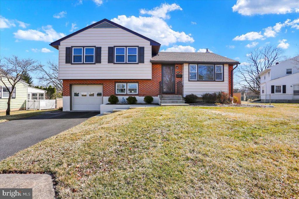 229 Bard Ave, Sinking Spring, PA 19608 - See Est. Value, Schools & More