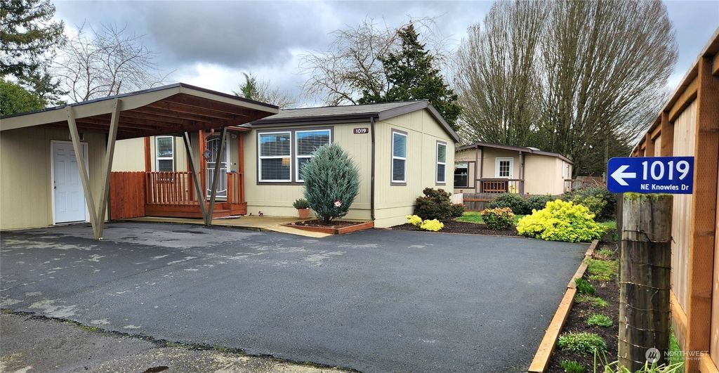 1019 NE Knowles Drive, Vancouver, WA 98685 - See Est. Value, Schools & More