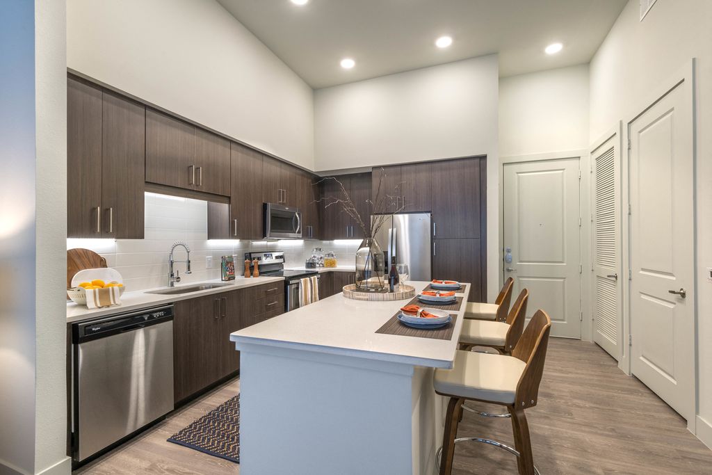 Hall Street Flats - Dallas, TX | Trulia