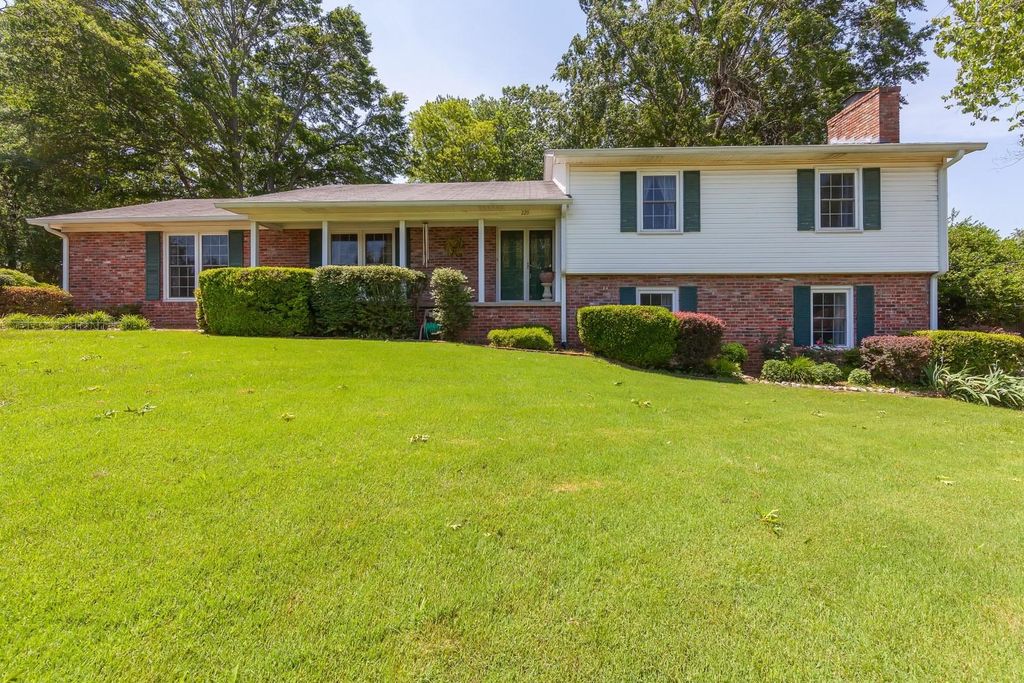 229 Channing Way, Jackson, TN 38305 | Trulia