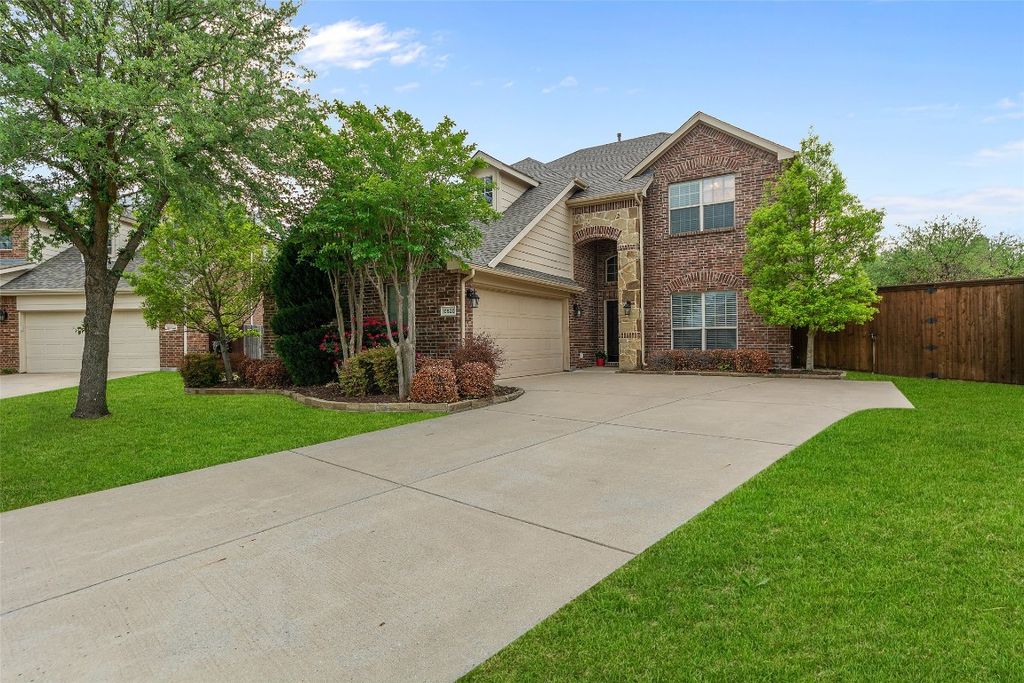 10520 Canyon Lake Vw, McKinney, TX 75072 | Trulia