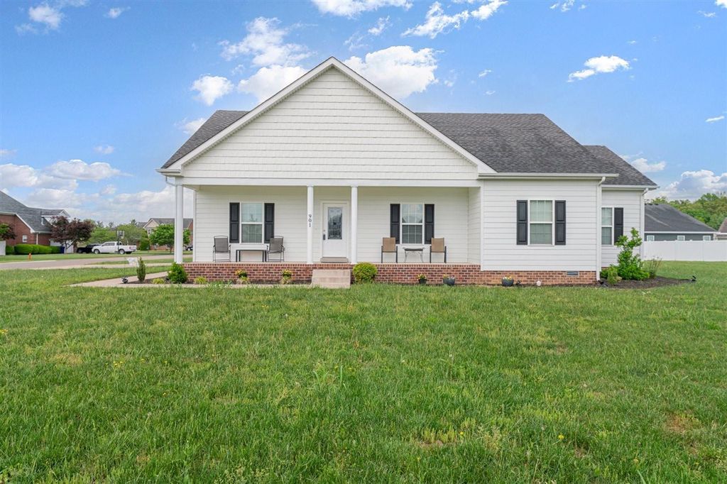 901 E Hampton Ct, Franklin, KY 42134 - See Est. Value, Schools & More