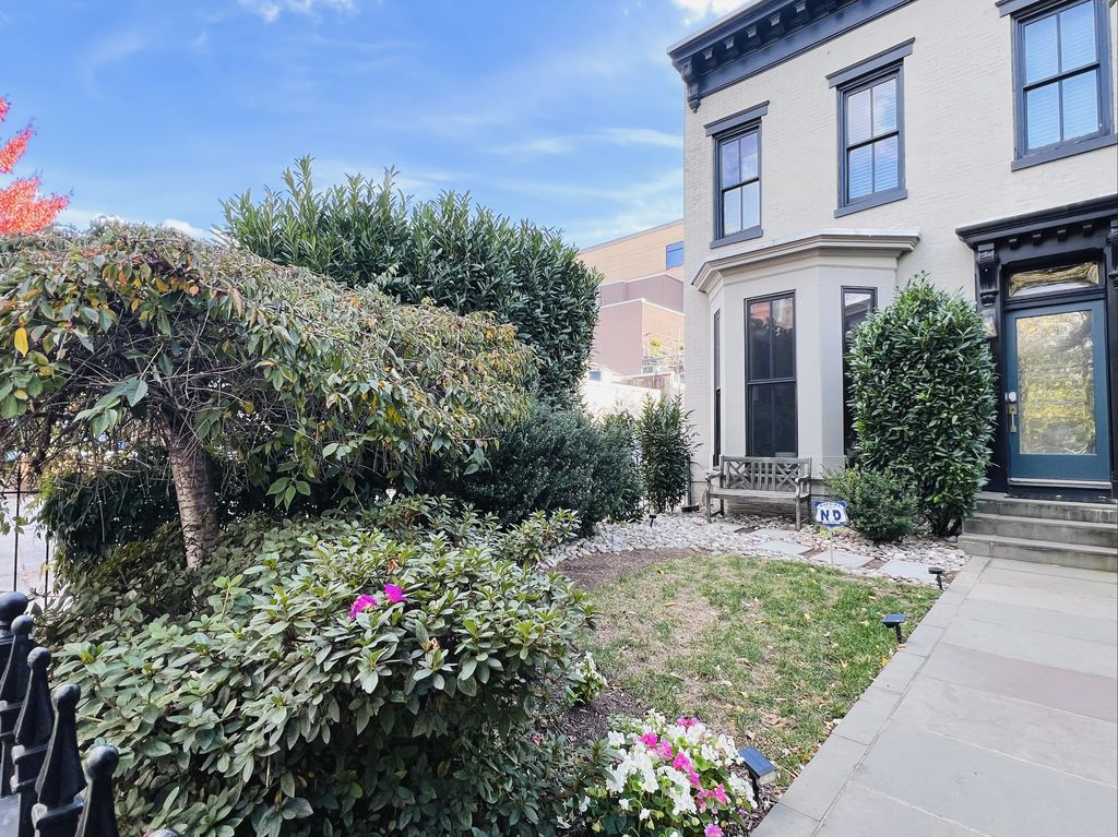 1402 Street NW, Washington, DC 20009 - See Est. Value, Schools & More