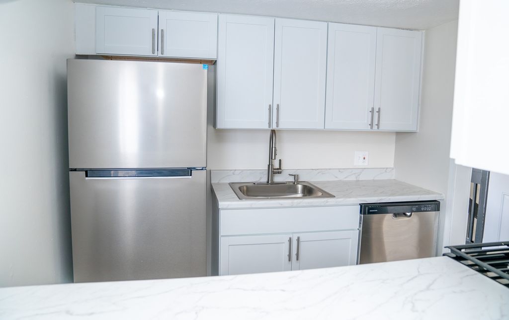 2400 Shore Blvd W #13-E2487, Columbus, OH 43232 - See Est. Value ...