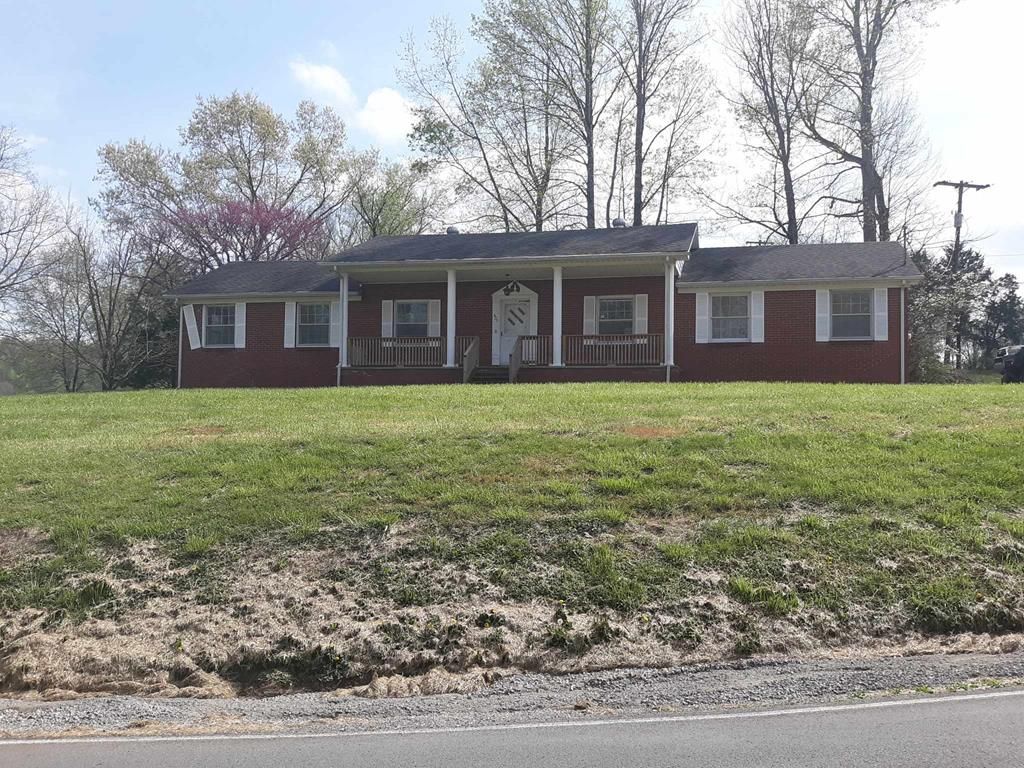 423 S Main St, Byrdstown, TN 38549 | MLS# 226532 | Trulia
