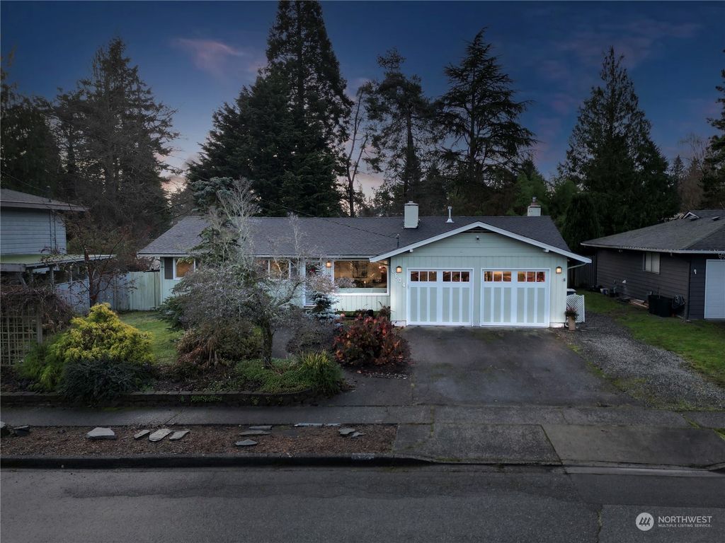 6504 189th Pl Sw, Lynnwood, WA 98036 - See Est. Value, Schools & More