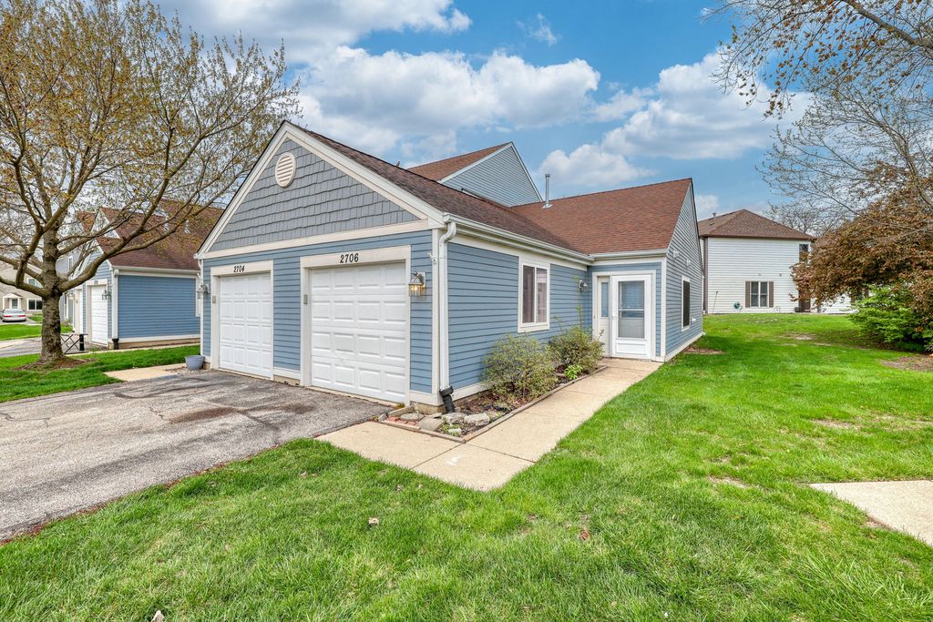 2706 Prairieview Ln S, Aurora, IL 60502 - See Est. Value, Schools & More