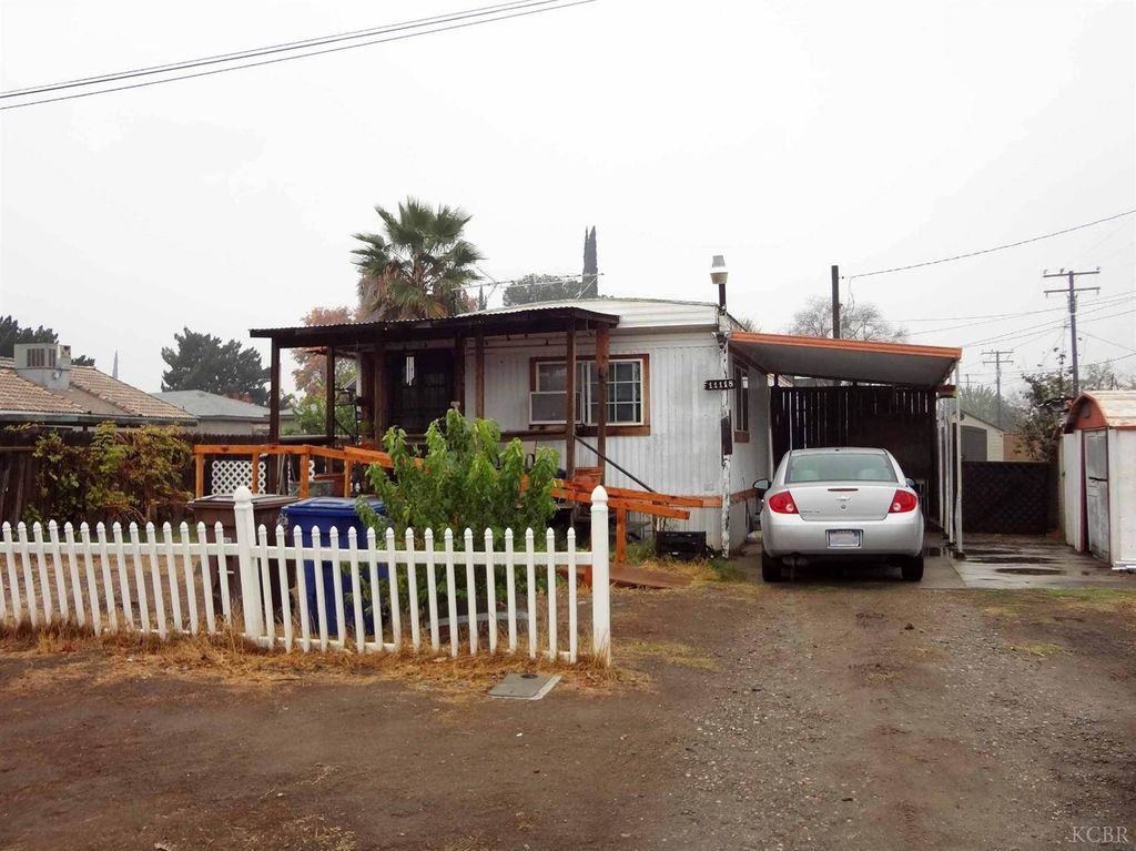 11118 C St, Armona, CA 93202 | Trulia