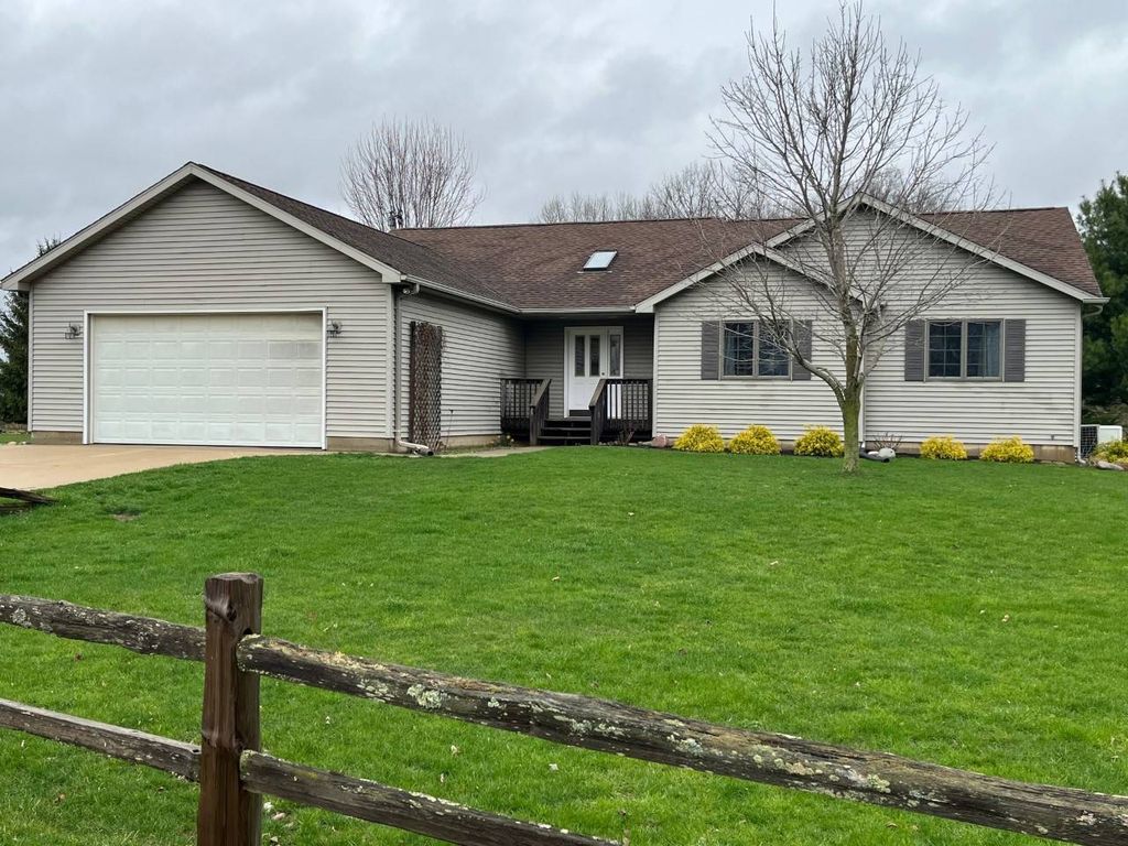 16290 East St, Marcellus, MI 49067 - See Est. Value, Schools & More