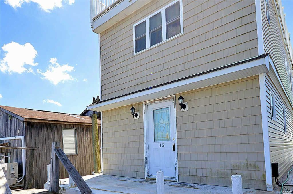 220 Shore Rd #15, Seaford, NY 11783 - See Est. Value, Schools & More