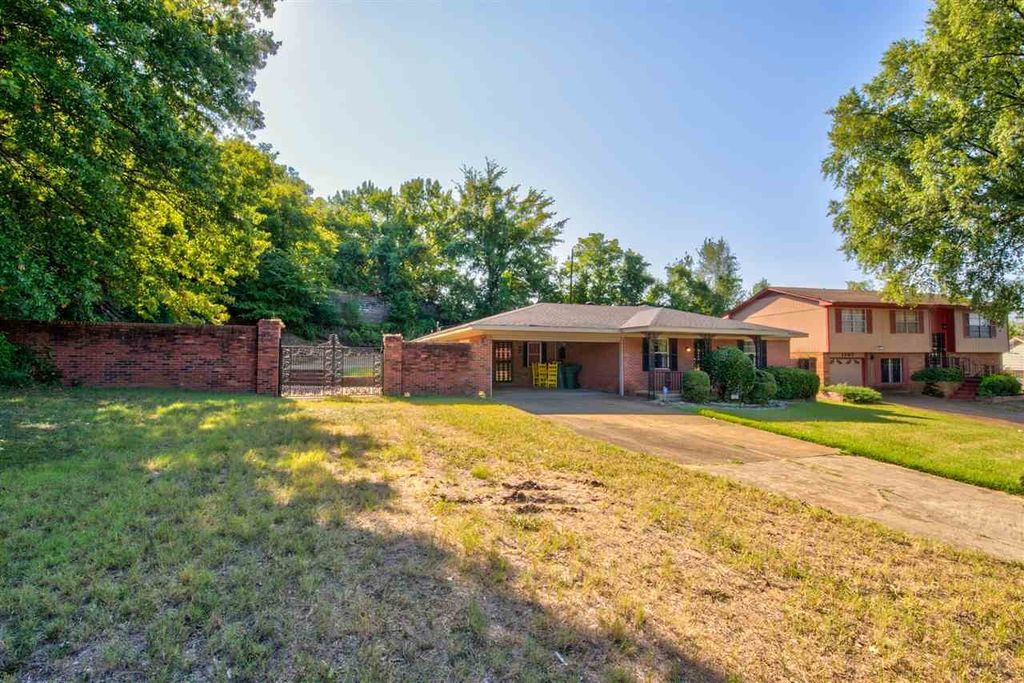 1711 Clementine Rd #24, Memphis, TN 38114 - See Est. Value, Schools & More