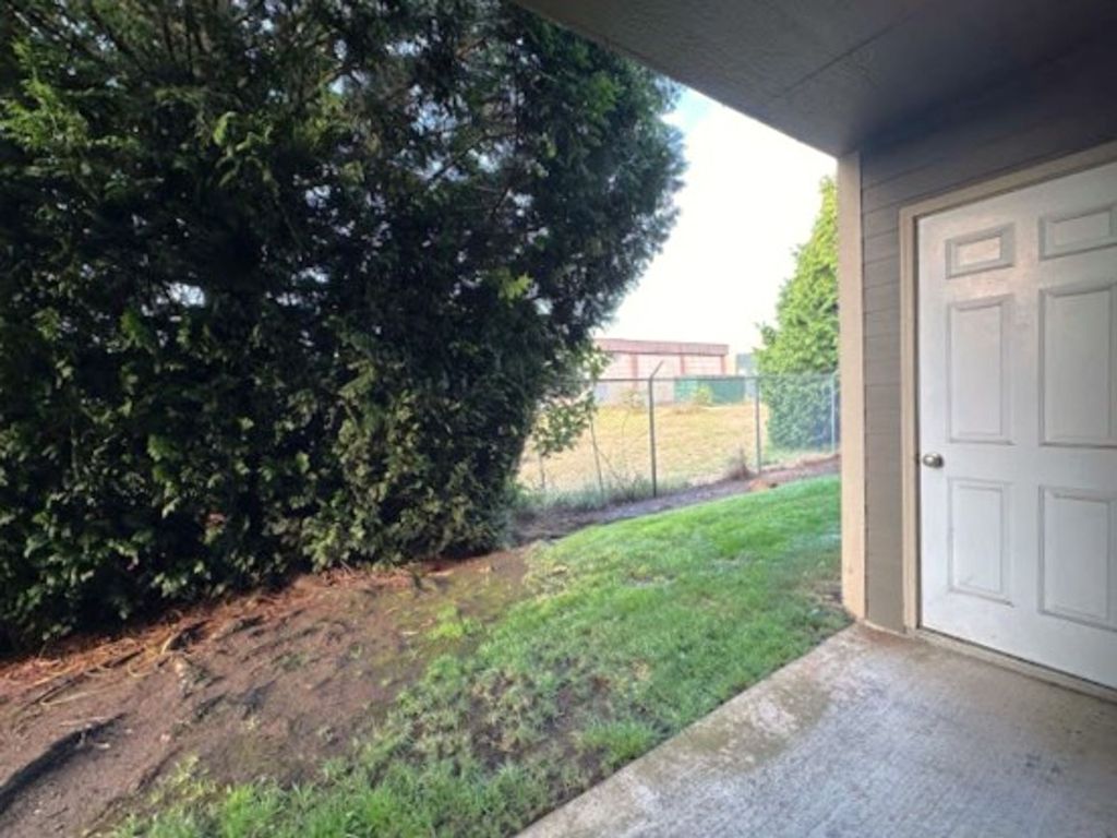 730 S Vassault St #4H, Tacoma, WA 98465 - See Est. Value, Schools & More