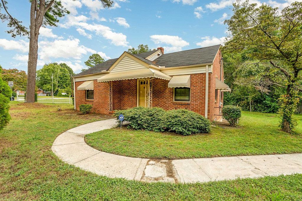 708 N King Charles Rd, Raleigh, NC 27610 - See Est. Value, Schools & More