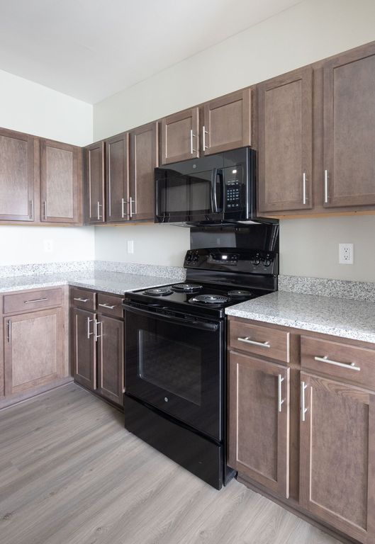 4931 Freedom Dr #4-B403, Charlotte, NC 28208 - See Est. Value, Schools ...