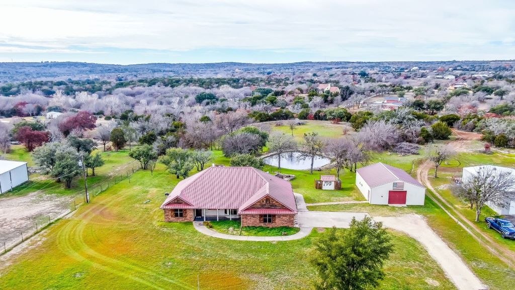 6048 FM 1886, Azle, TX 76020 - See Est. Value, Schools & More