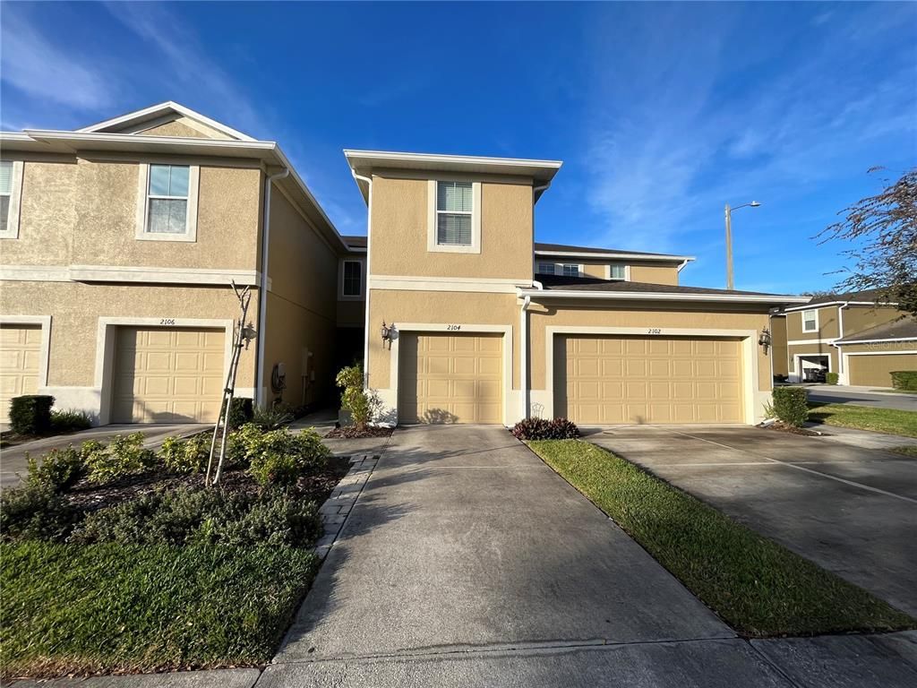 2104 Lennox Dale Ln, Brandon, FL 33510 - See Est. Value, Schools & More