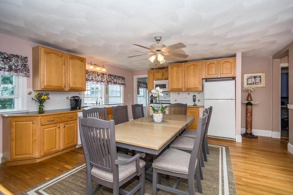 28 Higgins St, Arlington, MA - 6 Bed, 2 Bath Multi-Family Home - 30 ...