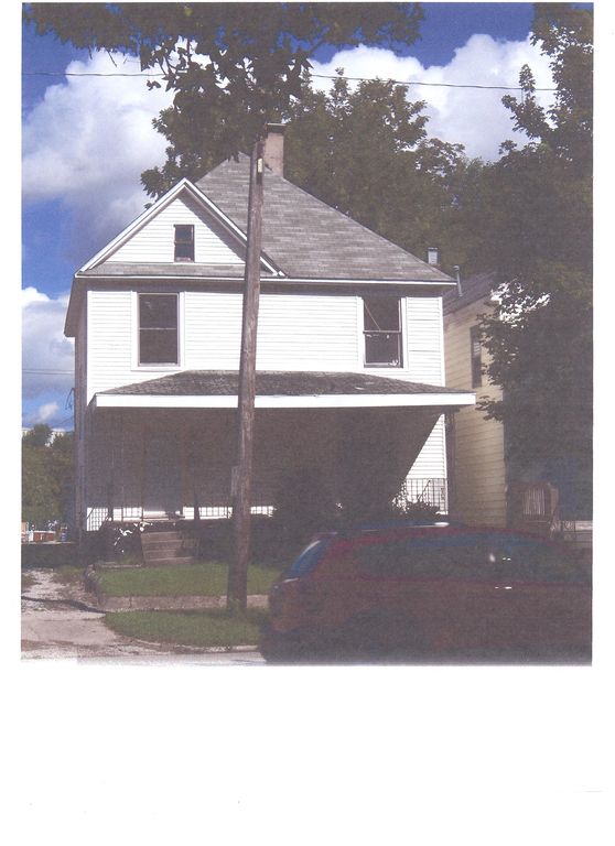 1562 N Main St, Decatur, IL 62526 - See Est. Value, Schools & More