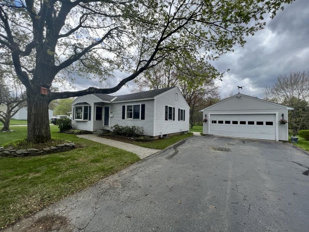 90 River Street, Keene, NH 03431 - See Est. Value, Schools & More