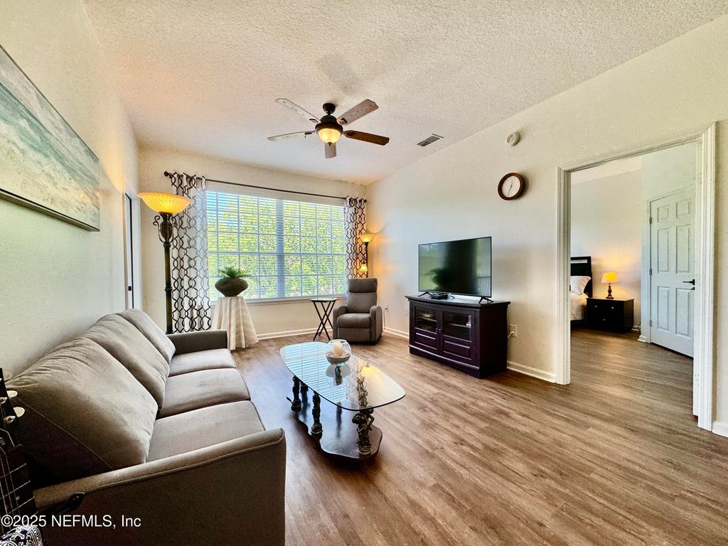 10550 BAYMEADOWS Road #212, Jacksonville, FL 32256 | MLS# 2082281 | Trulia