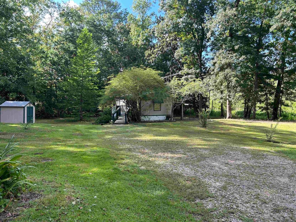 760 Collins Rd, Havana, FL 32333 - See Est. Value, Schools & More