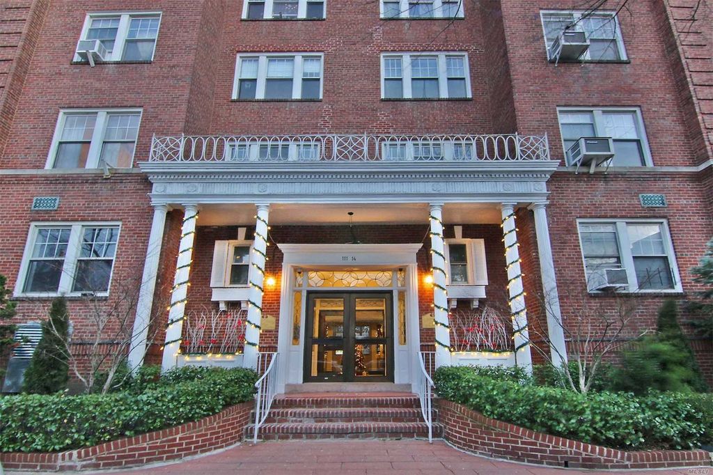 111-14 76th Ave #212, Forest Hills, NY 11375 - See Est. Value, Schools ...